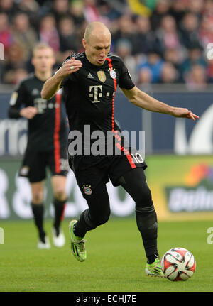 Augsburg, Germany. 13th Dec, 2014. Bayern Munich's player Arjen Robben ...