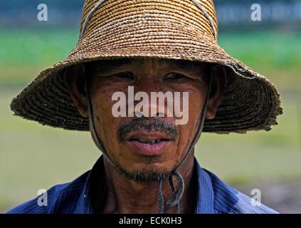 Portrait of a Hui Muslim man Stock Photo - Alamy