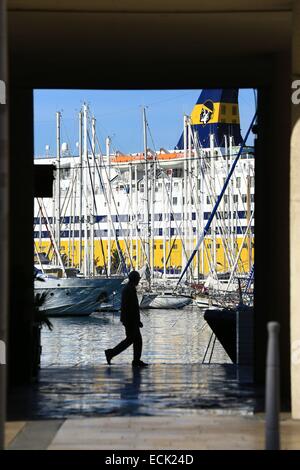 France, Var, Toulon, dock Kronstadt, the Genius of Navigation Stock ...