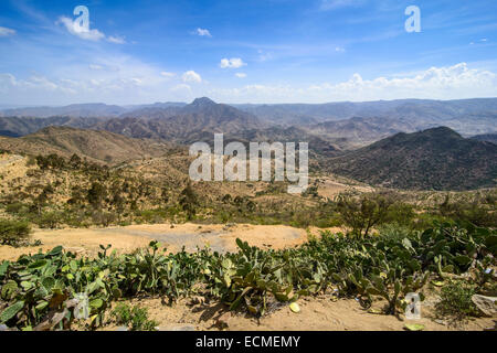 Mountain scenery along the road from Massawa to Asmara, Eritrea, Africa ...