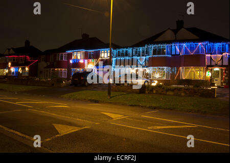 Lower Morden, Surrey, UK. 18th December, 2014. Residents of Lower ...
