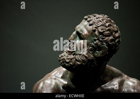 Ancient statue of Boxer Museo Nazionale Romano Palazzo Massimo alle ...