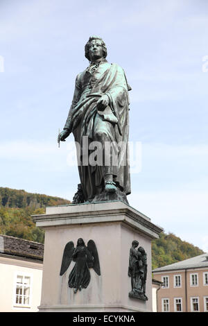 salzburg - mozart square Stock Photo - Alamy