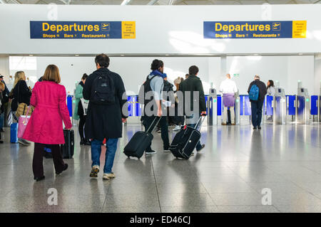 Departure security gate at Stansted Airport, Stansted Mountfitchet ...