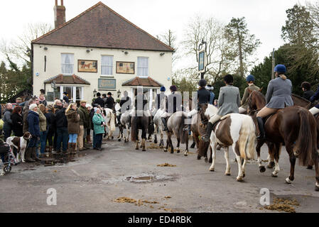Kimblewick Hunt meeting at Mortimer near Reading Berkshire England UK ...