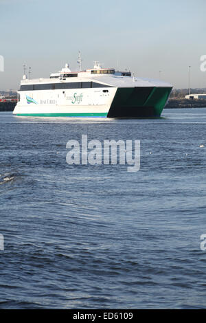 Irish ferry Johnathan swift entering Dublin port Stock Photo - Alamy