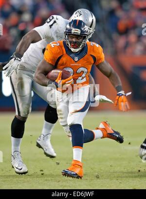 Denver, Colorado, USA. 28th Dec, 2021. A family member gets a sage ...