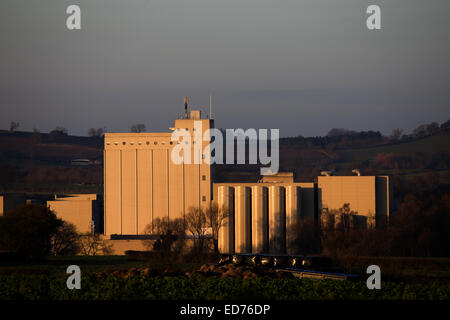 Heygates Flour Mill, Bugbrooke, Northamptonshire Stock Photo: 76990751 ...
