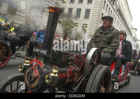London, UK. 1 January 2015. An operator attends to his mini steam ...
