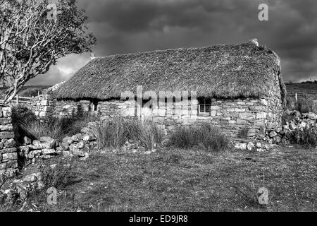 An old croft at Applecross in the Highlands of Scotland Stock Photo - Alamy