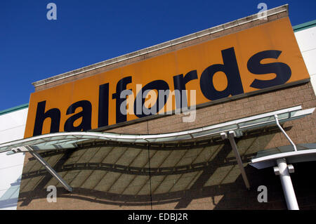 Exterior of a Halfords store in London Stock Photo - Alamy