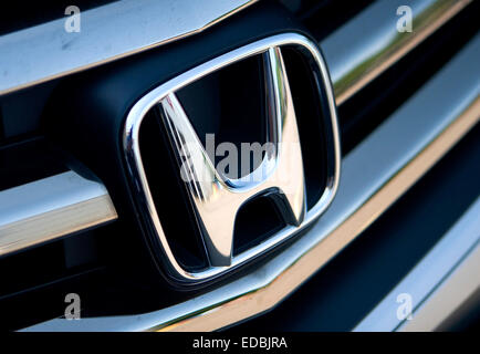 Illustrative image of the HONDA logo and signage Stock Photo - Alamy