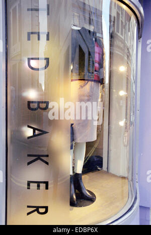 A Ted Baker window display at a store in Covent Garden Stock Photo - Alamy