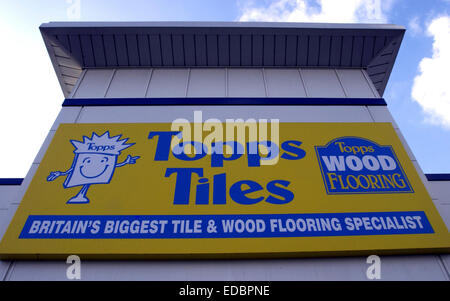 Exterior of a Topps Tiles store in London Stock Photo - Alamy