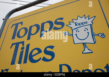 Illustrative image of a Topps Tiles store in North London Stock Photo ...