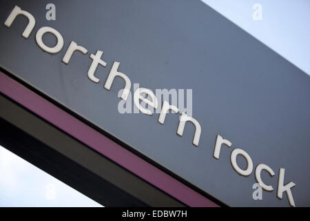 a branch of the troubled Northern Rock bank in London England UK Stock ...