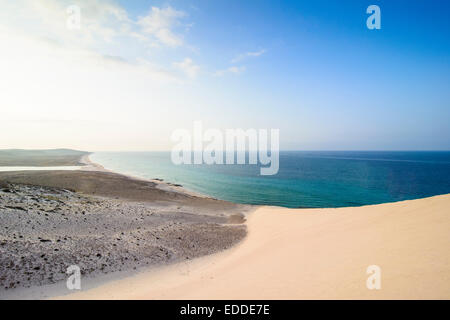 Giant sand dune on Delisha beach, island of Socotra, Yemen Stock Photo ...