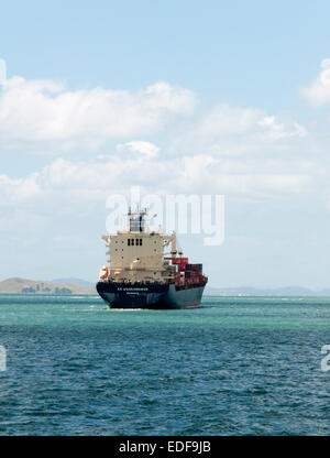 Cargo ships load and unload foreign trade containers at Qingdao Port in ...
