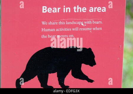 Bear warning sign in Denali National Park Stock Photo - Alamy