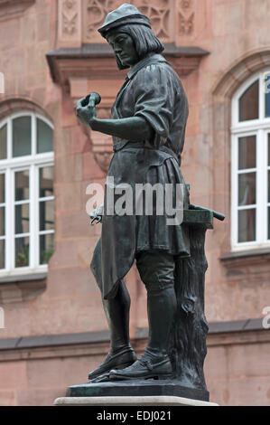 Fountain sculpture of Peter Henlein, 1480-1542, inventor of the pocket ...