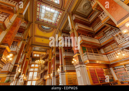Des Moines, Iowa - Law books in the Law Library in the Iowa state ...