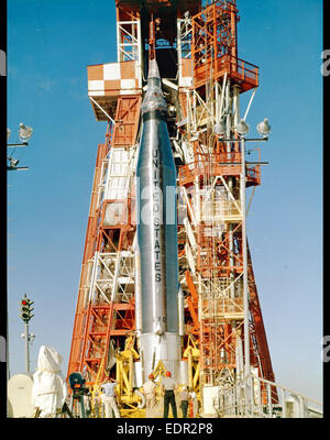 The Mercury spacecraft, part of NASA’s early manned spaceflight program ...