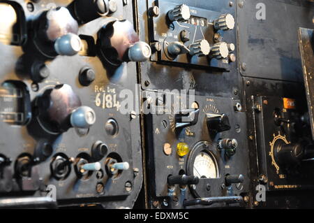 Avro Vulcan cockpit Stock Photo - Alamy