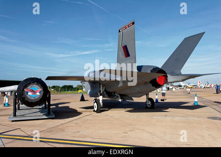 Pratt & Whitney F135 Engine for Lockheed Martin F-35 Lightning 11 ...