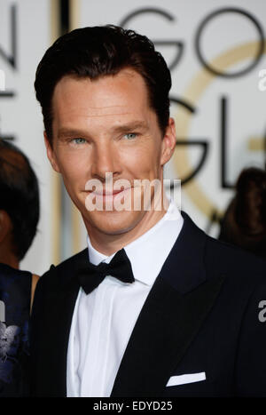 Actor Benedict Cumberbatch arrives at the 2015 Vanity Fair Oscar Party ...