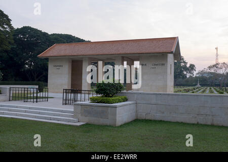 Chungkai War Cemetery, THailand Stock Photo - Alamy
