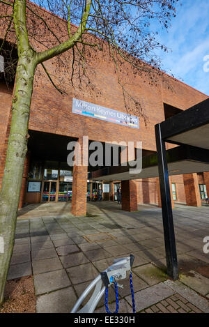 Milton Keynes Library , Buckinghamshire , England , UK Stock Photo - Alamy