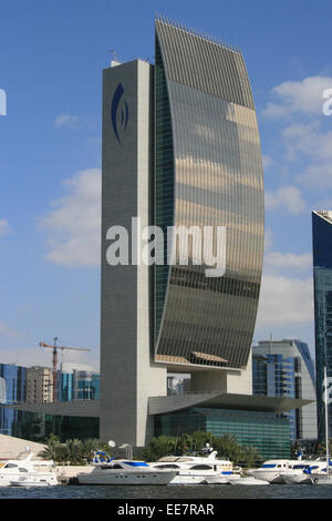 NBD EMIRATES BANK BUILDING IN DUBAI Stock Photo - Alamy