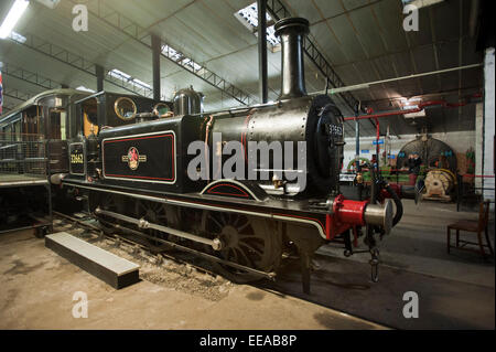 662 Martello Steam Train at Bressingham Steam & Gardens Park. Vintage ...