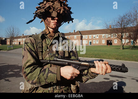 WEAPONS OF ULSTER - FEBRUARY 1972. Machine Gun used by the IRA, Irish ...