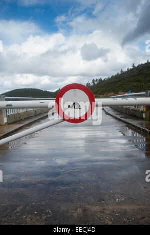 Warning sign for snails Stock Photo - Alamy