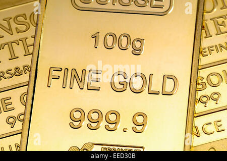 Pure gold bars / ingots (plated replicas) 1 troy ounce Stock Photo - Alamy