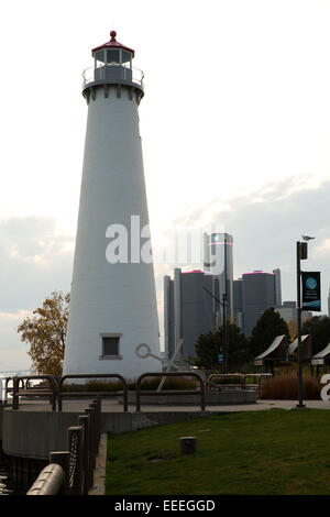 Detroit Lighthouse in sundown, Michigan, USA. Oct. 27, 2014 Stock Photo ...