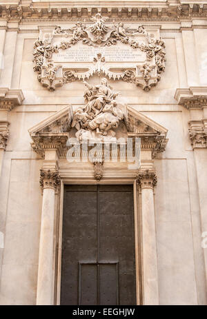Closeup on Franciscan complex in the Marin Headlands - geology ...