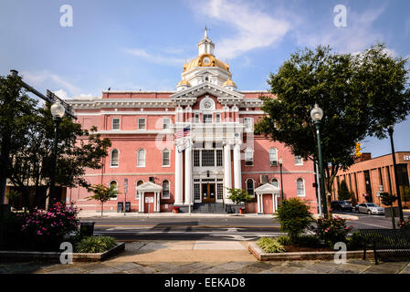 Berkeley County Court House, Martinsburg, West Virginia, USA Stock ...