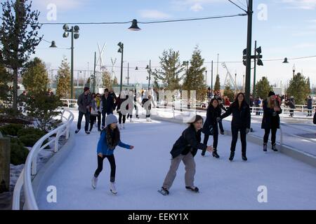 Ice skating ribbon. Maggie Daley Park, Chicago, Illinois Stock Photo ...