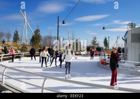 Ice skating ribbon. Maggie Daley Park, Chicago, Illinois Stock Photo ...
