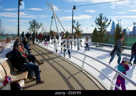 Ice skating ribbon. Maggie Daley Park, Chicago, Illinois Stock Photo ...