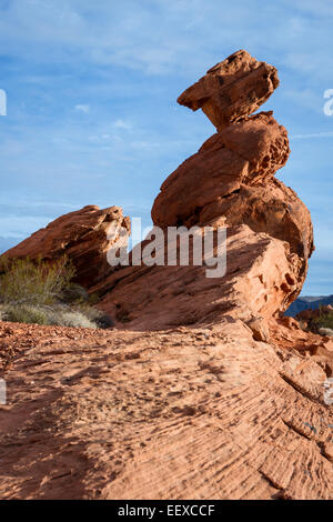 Balanced Rock, Valley of Fire State Park, Nevada, USA Stock Photo - Alamy