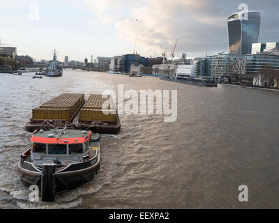 Redoubt tug boat, one of Cory Riverside Thames tug fleet, moving ...