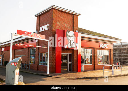 kfc shop restaurant fried chicken sign exterior building facade Grimsby ...