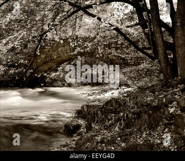 Clappersgate Bridge over the River Brathay by Ambleside Stock Photo - Alamy