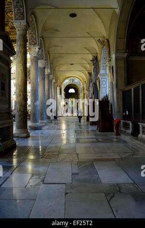 Church interior, Rome, Italy Stock Photo - Alamy