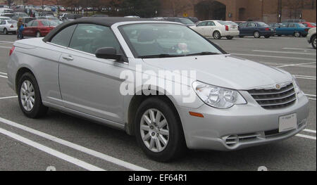 The 2008 Chrysler Sebring Convertible is a stylish four-seat ...