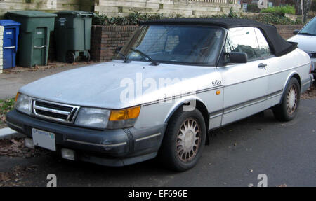The Saab 900 Turbo is a compact luxury car introduced in the 1980s ...