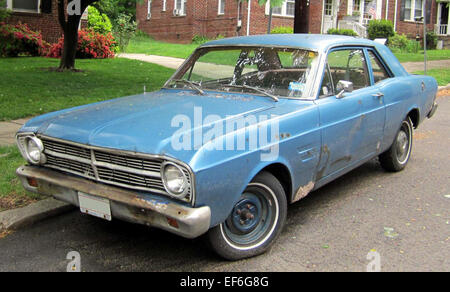The second-generation Ford Falcon coupe, produced from 1961 to 1963, is ...
